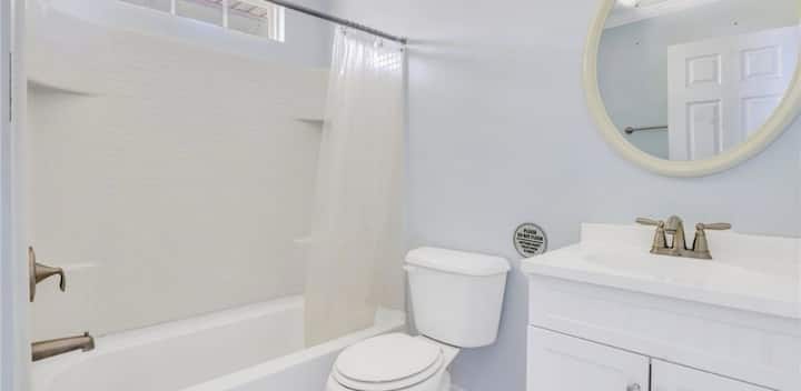 Fort Stewart Master Bedroom - Hinesville, GA