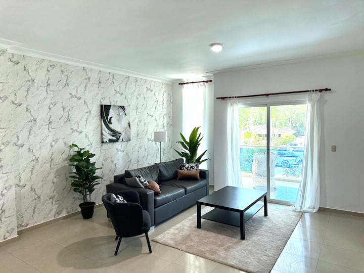 Bright & Spacious 2br Beachside + Pool Los Corales - Punta Cana