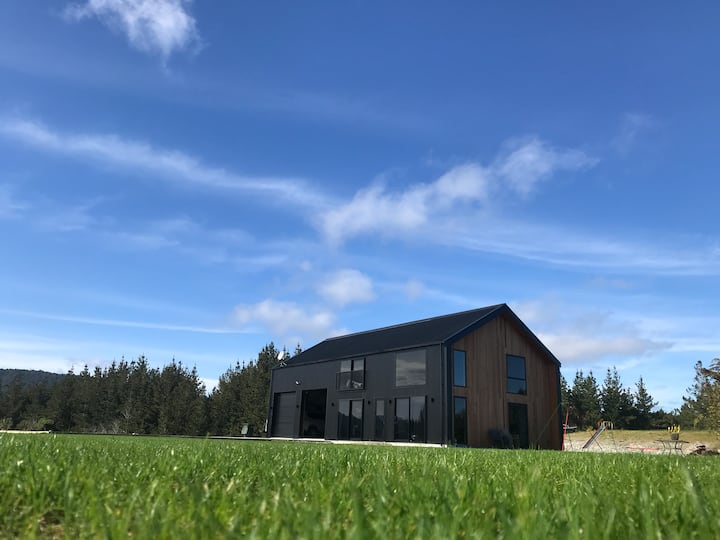 Black Barn Retreat @ Westcoast - Kumara