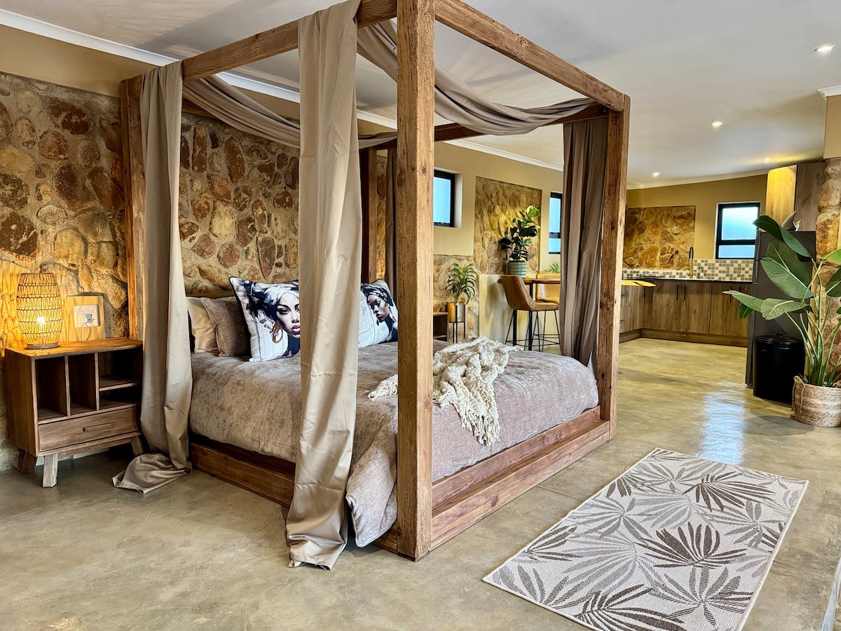Pretoria Cabin Vacation Rentals - Gauteng, South Africa | Airbnb