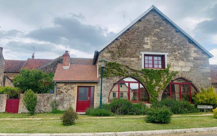 Maison En Pierres Avec Cachet - Pouilly-en-Auxois