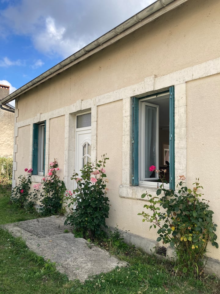 La Maison Du Bonheur + Spa + Jardin - Château de Neuvic
