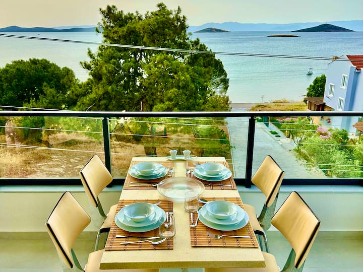 Denize Sıfır Manzaralı Penthouse - Ayvalık