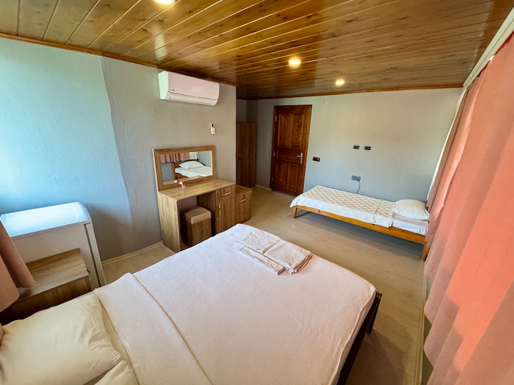 Kekova Limanda Pansiyon Room; 2 - Kekova Adası