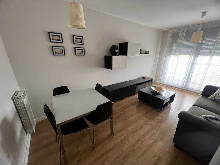 Apartamento De 2 Habitaciones - Huesca