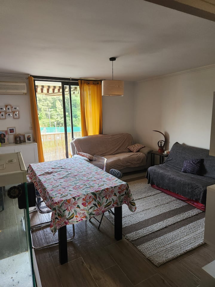 Appartement 4 Pièces Lumineux. - La Seyne-sur-Mer