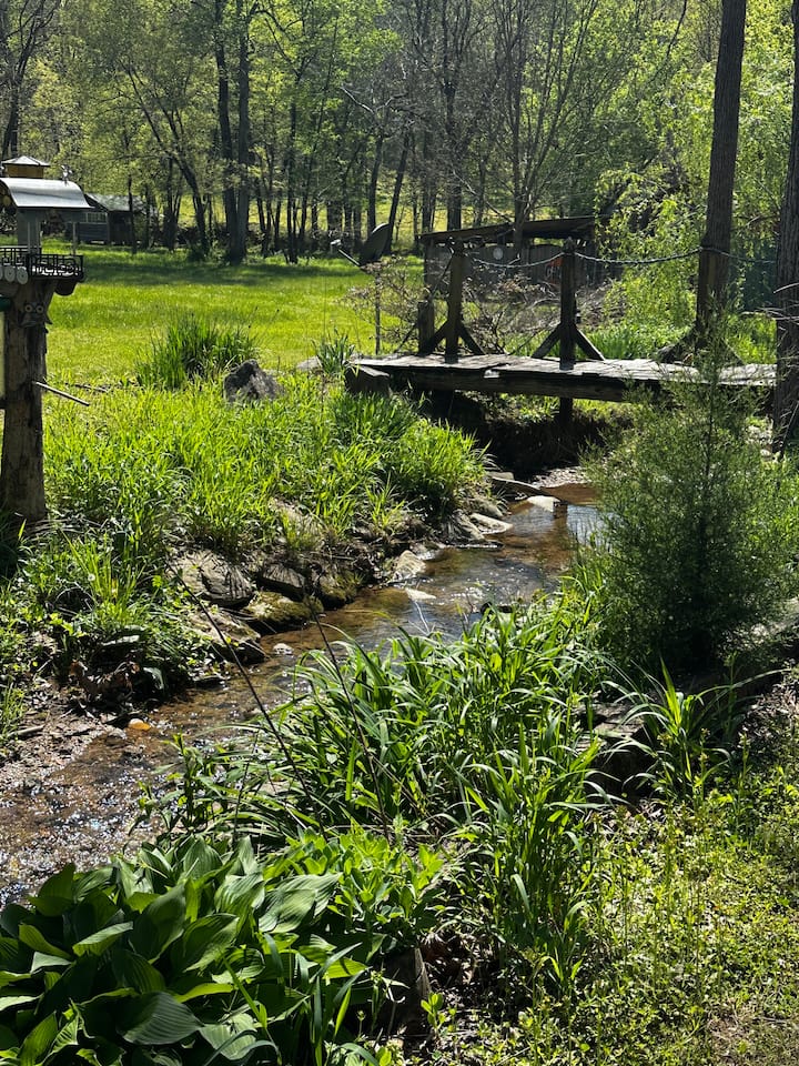 Millie’s Creek Home In The Mountains - Chilhowee Lake, TN