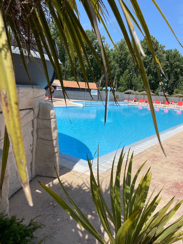 Au Calme Dans Camping 4* Prix Lancement Avec Vélos - Saint-Hilaire-de-Riez