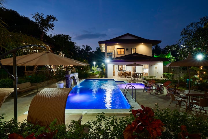 At Home W/ Nature - An Exclusive Getaway - Alfonso