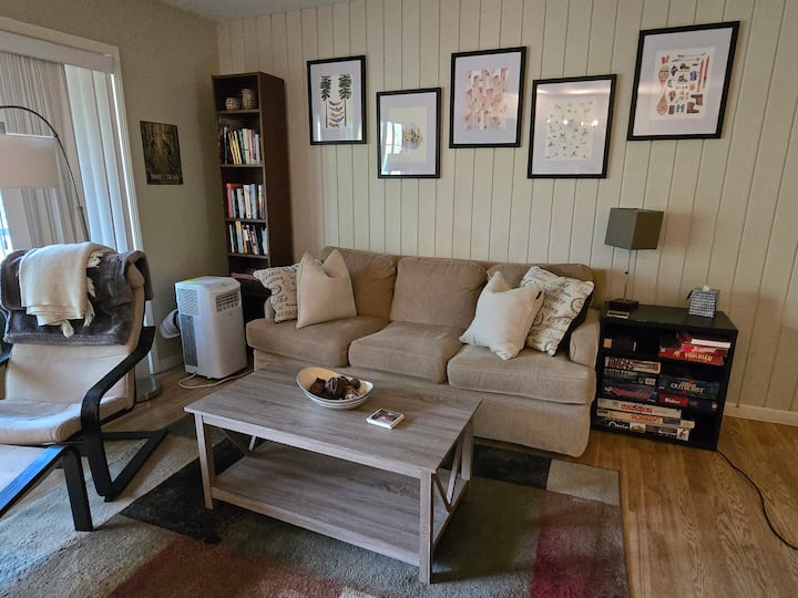 Newer Mt Bachelor Village Resort - Bend, OR