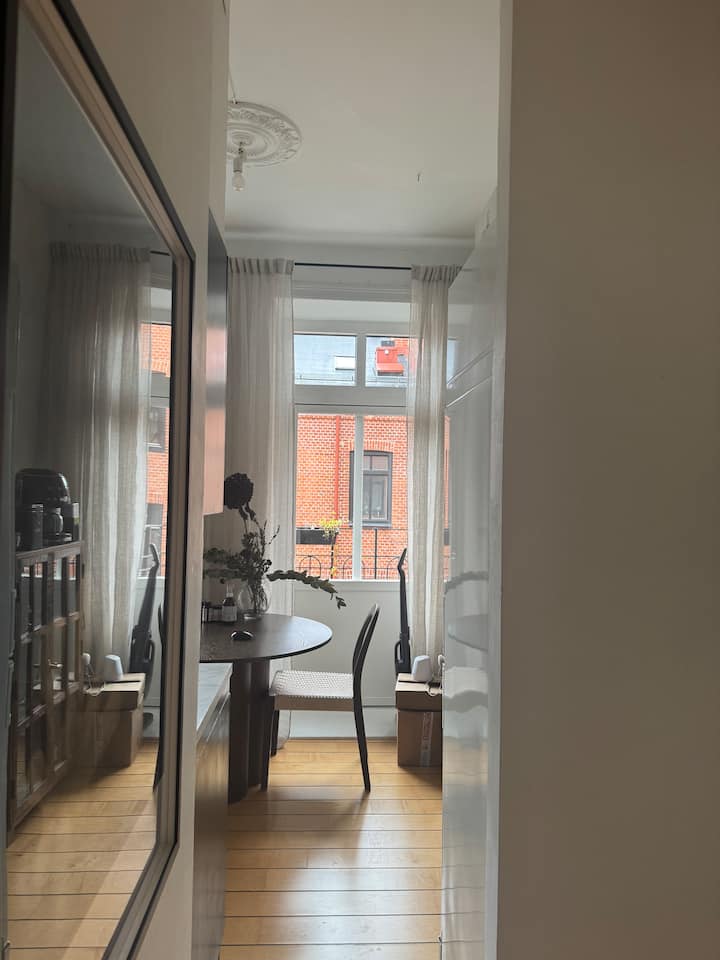 Charming Apartment With Balcony - Malmö