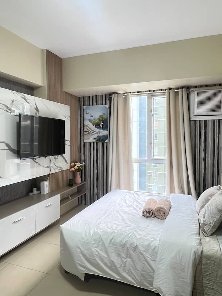 Homey Haven Studio | Avida Riala It Park | 300mbps - Cebu City