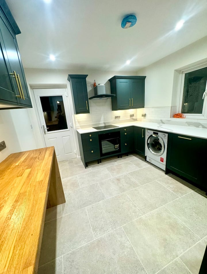 Cosy Cotswold Room - South Cerney