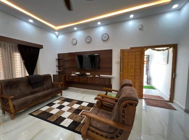 Hexahub Homestay Near Airport - Tiruchirappalli