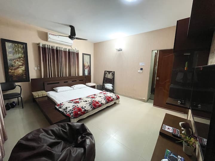 Lakefront Apartment - Dhaka