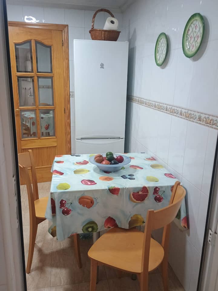 Casa De 80 M² En Elche(alicante) - Elche