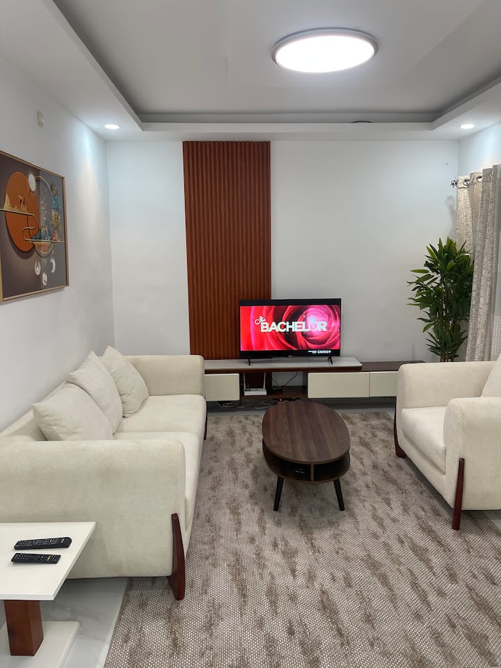 Appartement F3 Complet à Angre Palmeraie Cocody - Abidjan