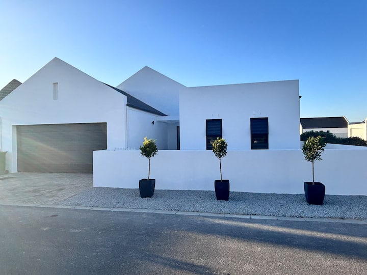 The Staycation Blou House Beach - Saint Helena Bay