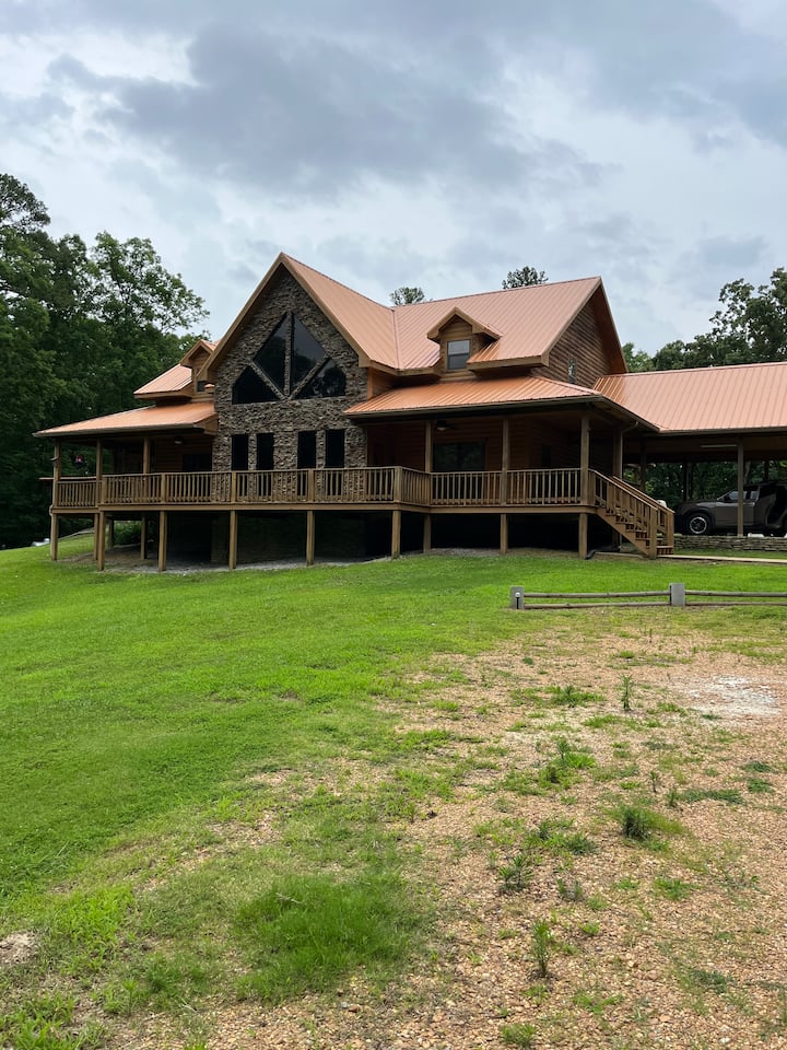Young’s Landing Cabin - Grenada Lake, MS