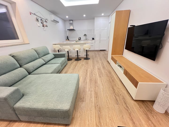 Porto Outskirts: Nature Retreat & City Access - Santa Maria da Feira