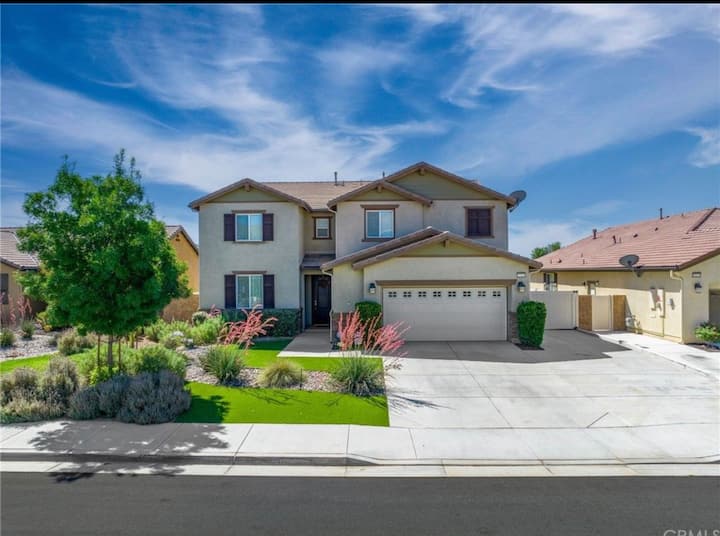 Menifee Lakes Home - Menifee, CA