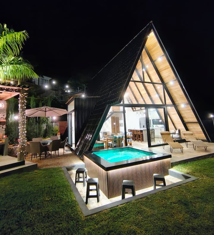 Cabaña En Yunguilla, Cerca De Cuenca - Santa Isabel