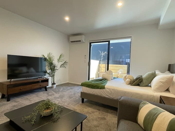 Christchurch Central Studio - Governors Bay
