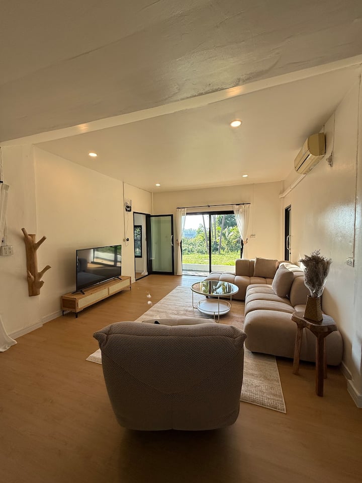 Quite Villa On The Middle Road - Ko Pha-ngan