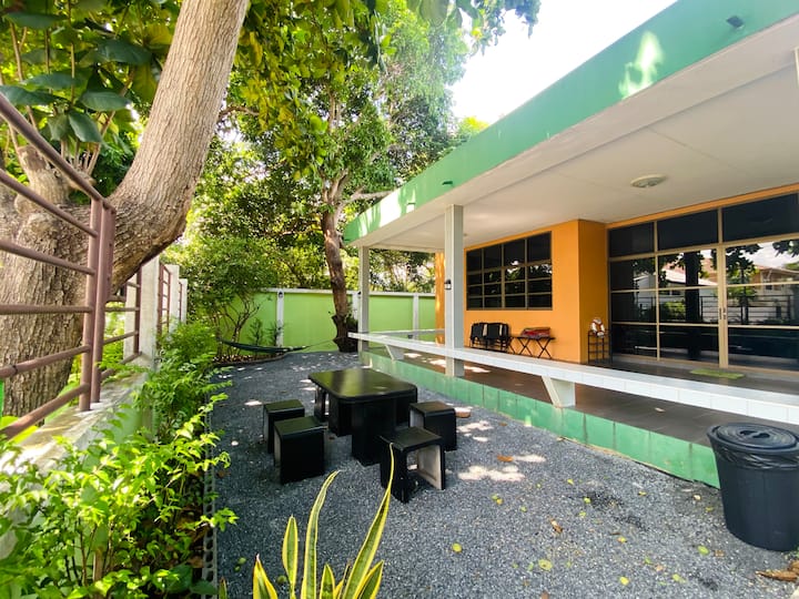 Cozy Family Villa 50m To The Beach, Rayong - Rayong