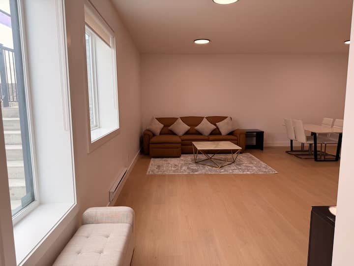 Newly Built Suite 2 Bed / 1 Bath - Vernon, BC, Canada