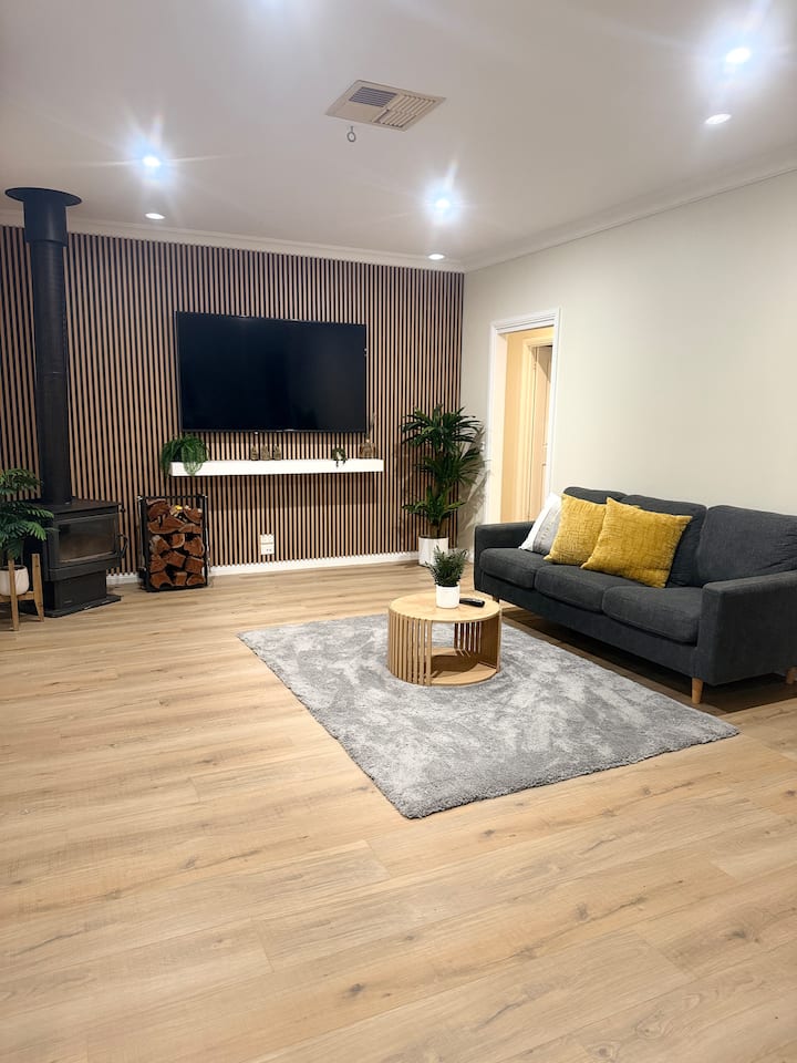 Homevibe - Mansfield