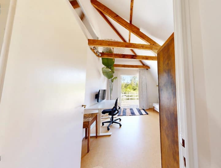 Room With Balcony By The Forest - Aalsmeer