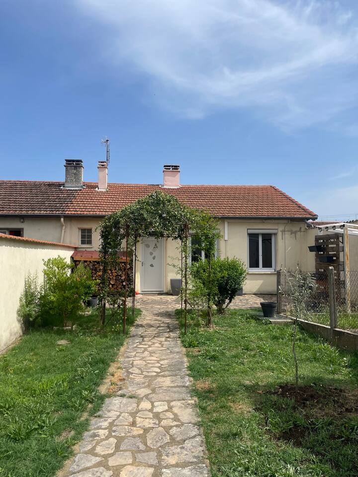Maison - Bourg-Saint-Andéol