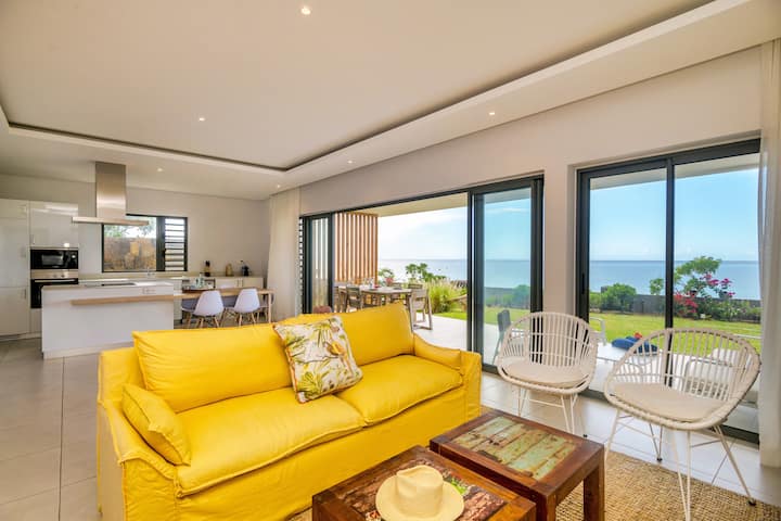 Sea N Tree Beachfront Residence - Port Louis