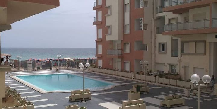 Beau Duplex Pied Dans L'eau - Sousse