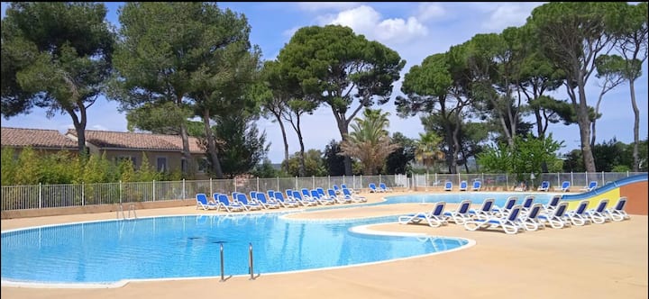 Le Mazet Des Vignes Piscine Chauffée à L'année - Calvisson