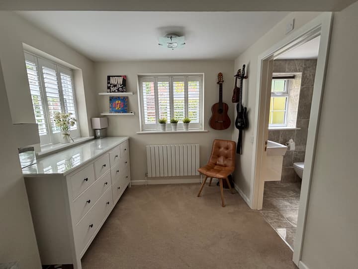 Cosy Double Room: Henley Centre - Henley-on-Thames