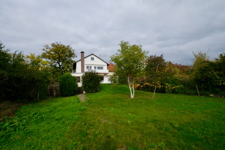 Ferienhaus Für Familien Und Reisegruppen - Heidelberg