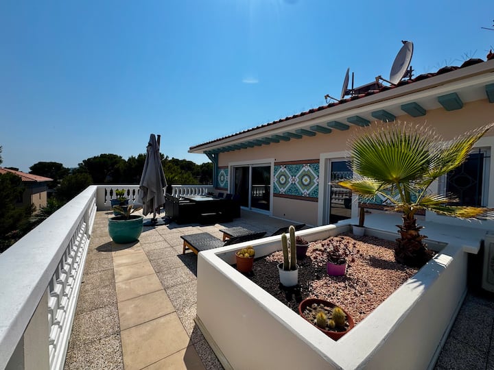 Appartement Toit Terrasse Vue Mer - Saint-Aygulf