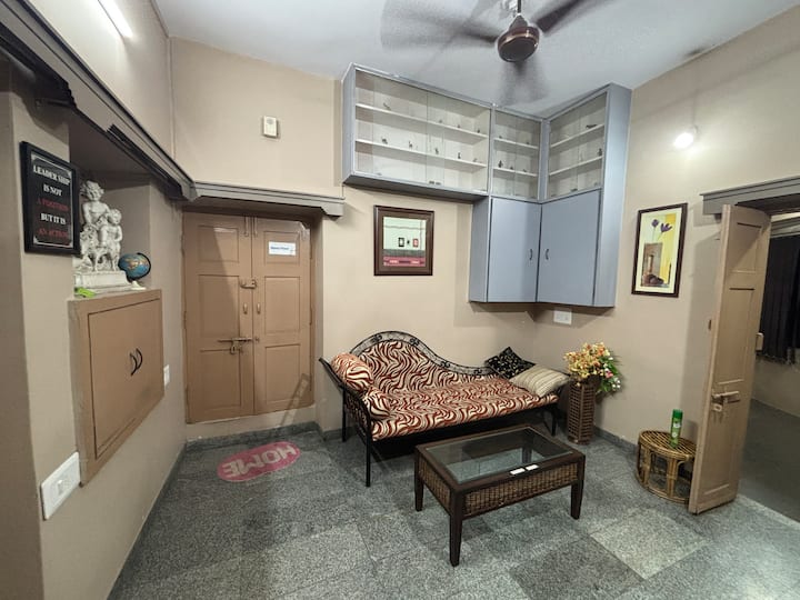 1 Bhk - Hyderabad