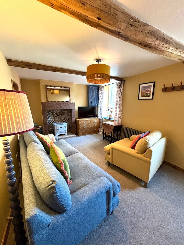 Maggies Cottage - Maryport