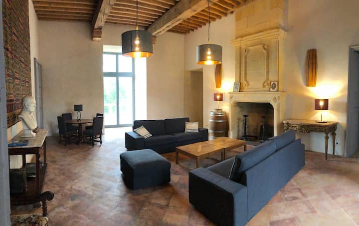 Château Avec Piscine En Plein Perigord - Bergerac