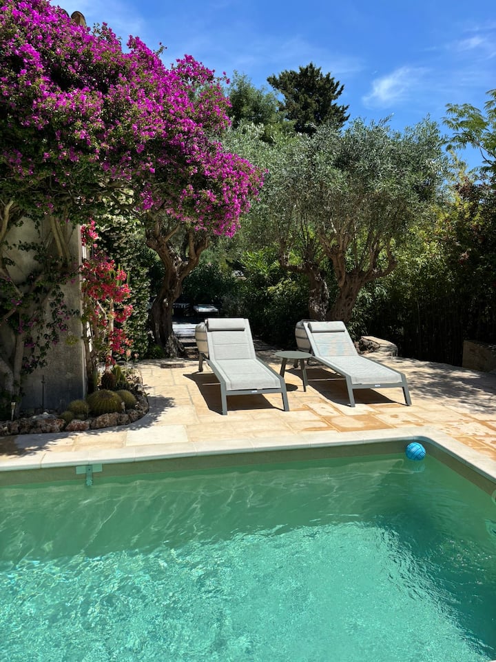 Villa à Sainte Maxime à 700m De La Plage - Sainte-Maxime