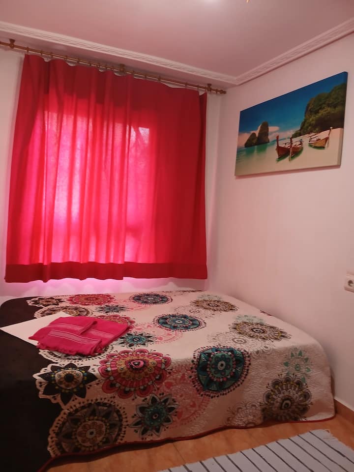 Habitación En Piso Compartido - Benicasim