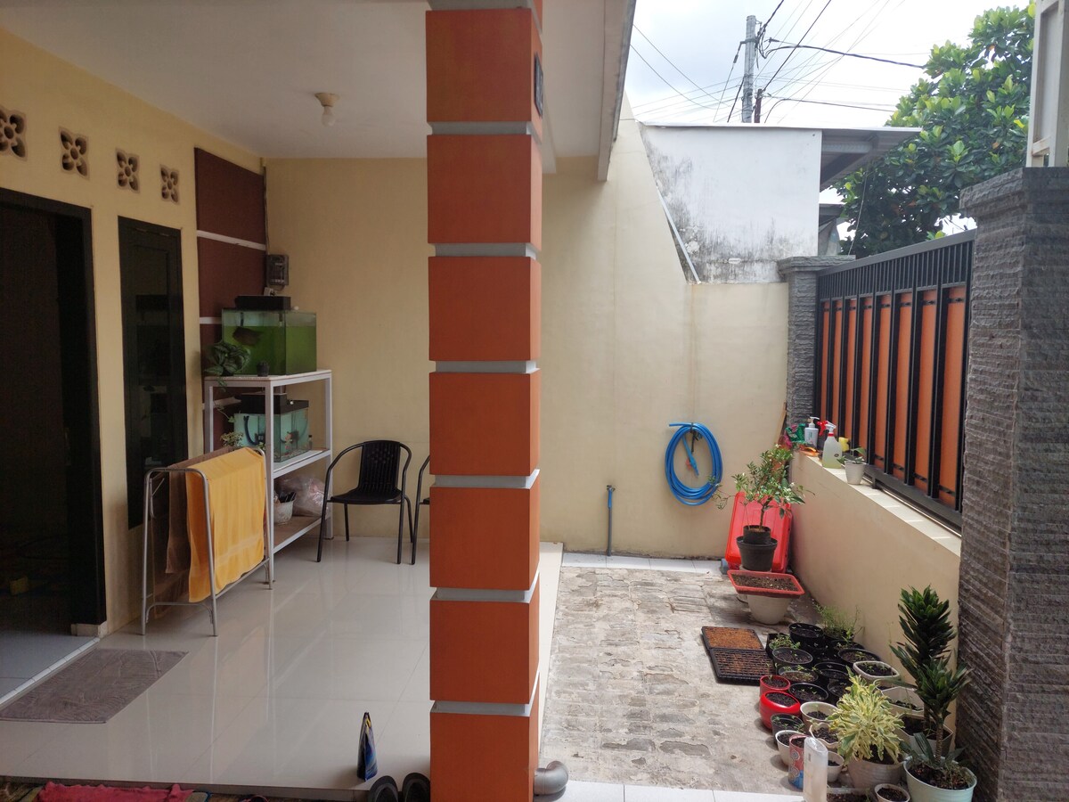 Dream Family Home - Houses for Rent in Kaliwates, East Java, Indonesia ...