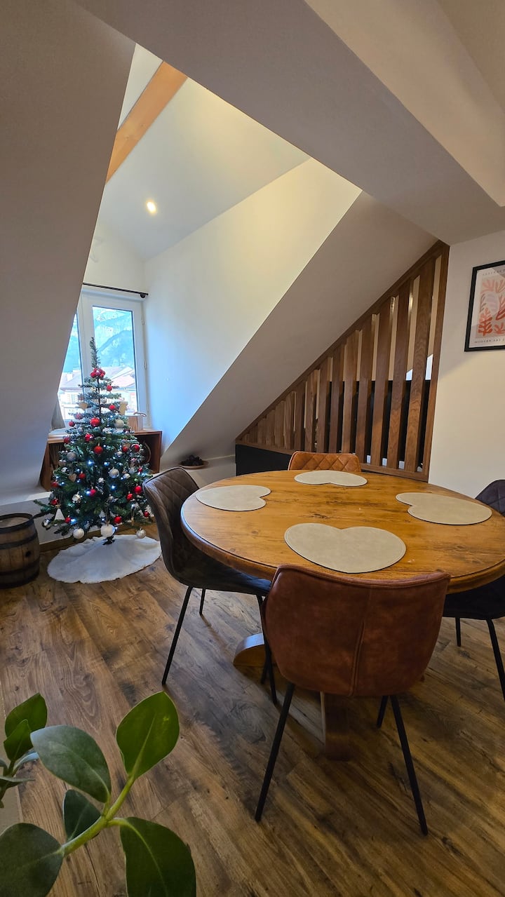 Appartement Atypique, Au Cœur De Sallanches ! - Sallanches