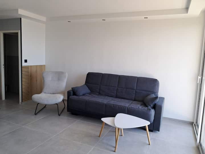 T3 Tout Rénové Meuble 
Vue Sur La Mer - Martigues