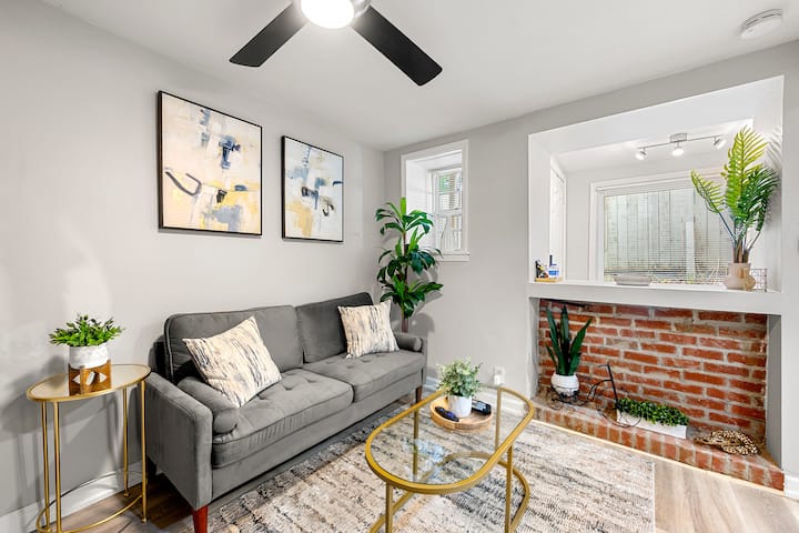Perfect Midtown Apartment! - Atlanta, GA