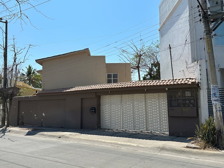 Casa Gaviotas Excelente Ubicación 3 Recamaras Ac - Puerto Vallarta