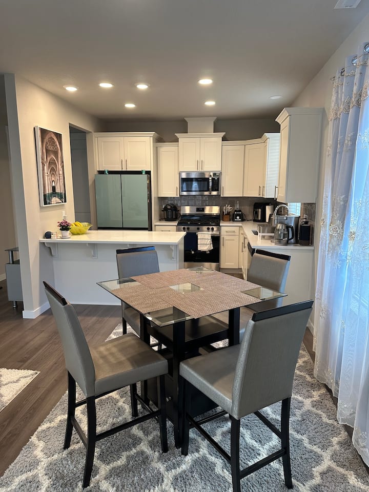 New Lovely Home - Forest Grove, OR